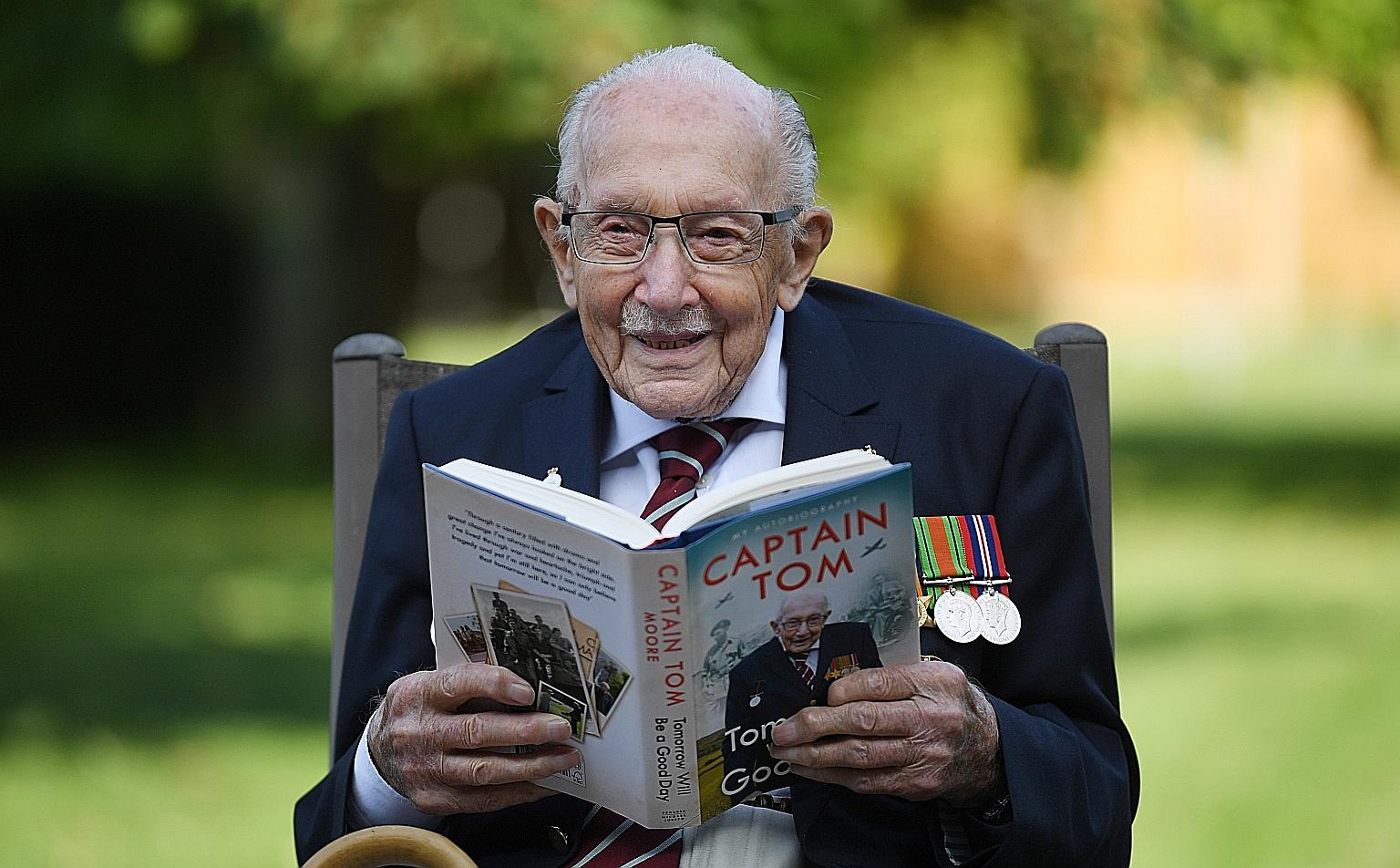 Britain's 'lockdown hero' Tom Moore dies, aged 100 | The Straits Times