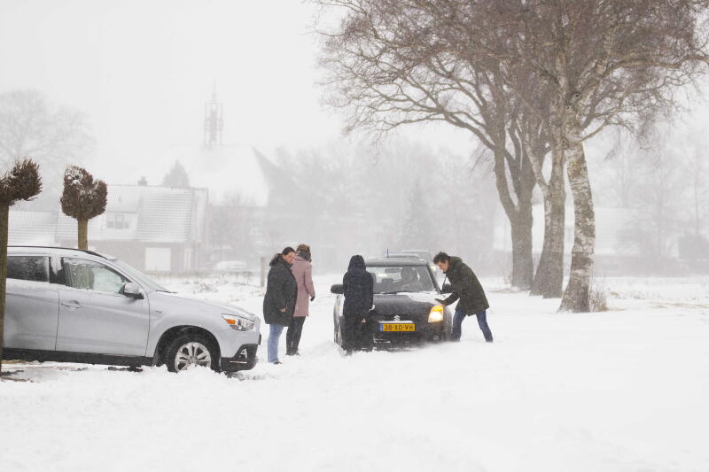 Netherlands hit by first snowstorm in 10 years as northern Europe ...