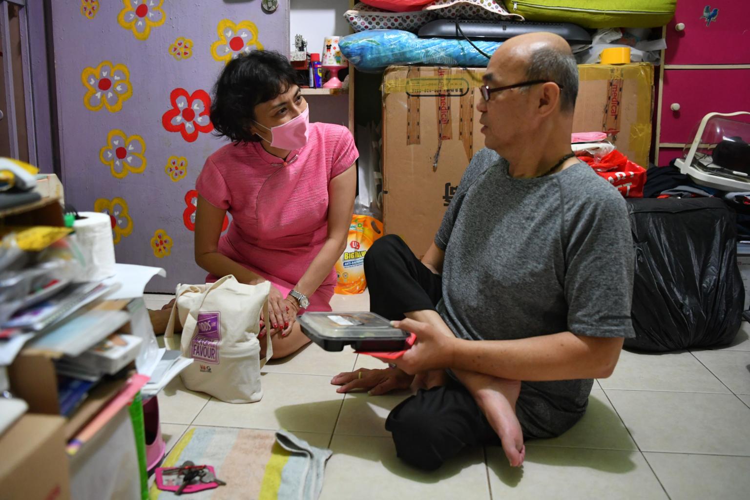 No reunion lunch this year, but 180 elderly residents in Bukit Merah ...