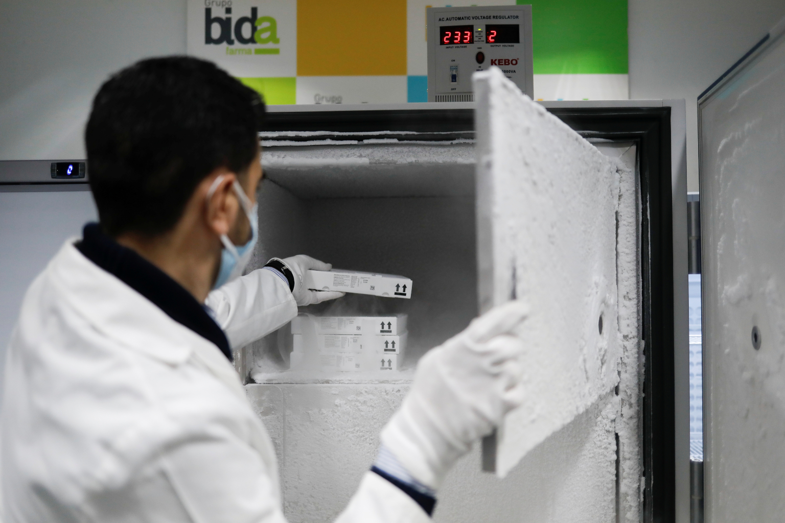 Pfizer, BioNTech ask US FDA to approve easier Covid-19 vaccine storage ...