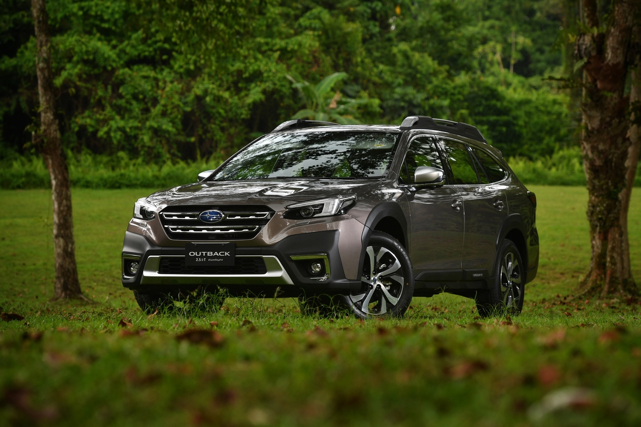 Car review: Subaru's Outback is a tallish wagon with luxury features ...