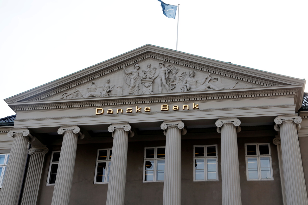 Danske Bank CEO quits, ABN Amro to pay $766 million in Dutch money ...