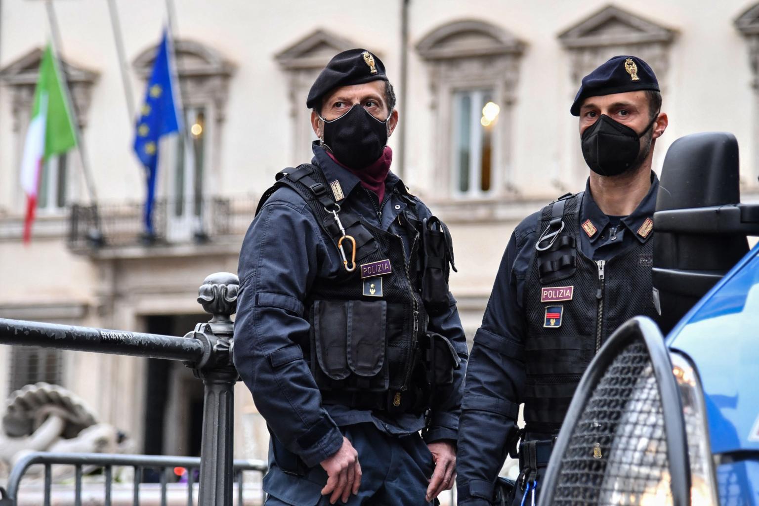 Italy's 'Ndrangheta mafia raided across Europe | The Straits Times