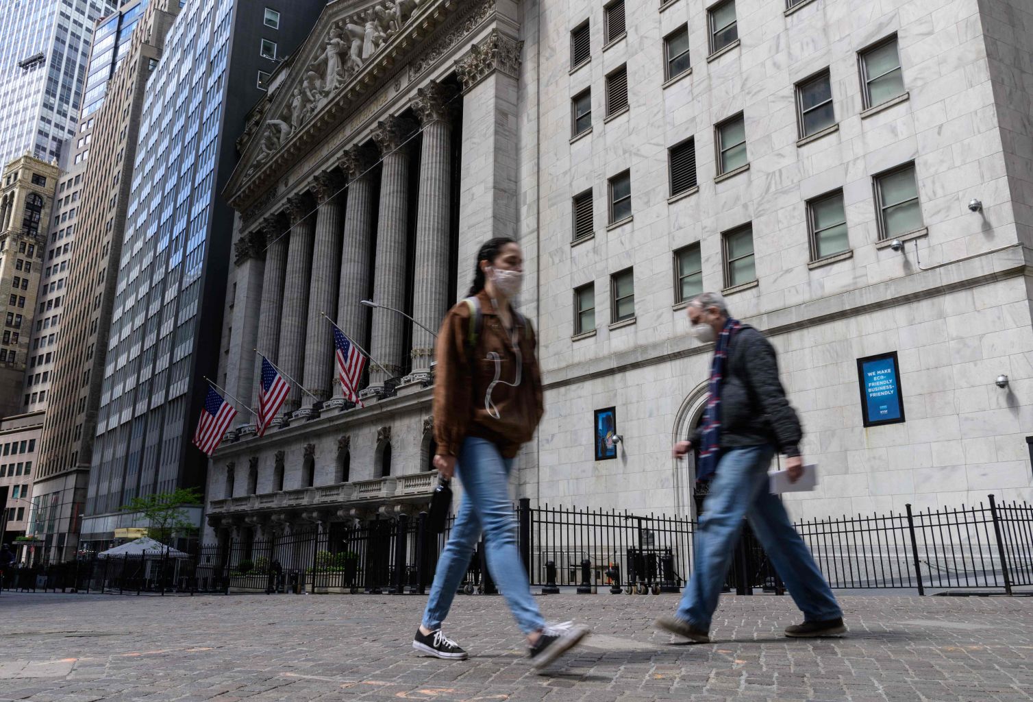 Wall Street Climbs On Tech Gains As Us Treasury Yields Dip The