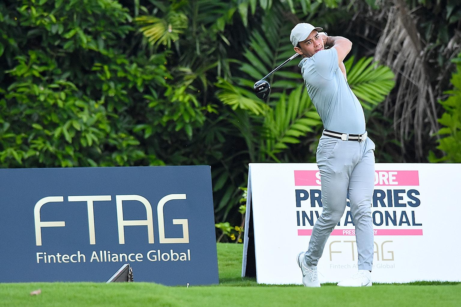 Slorach stays on the front foot for easy victory | The Straits Times