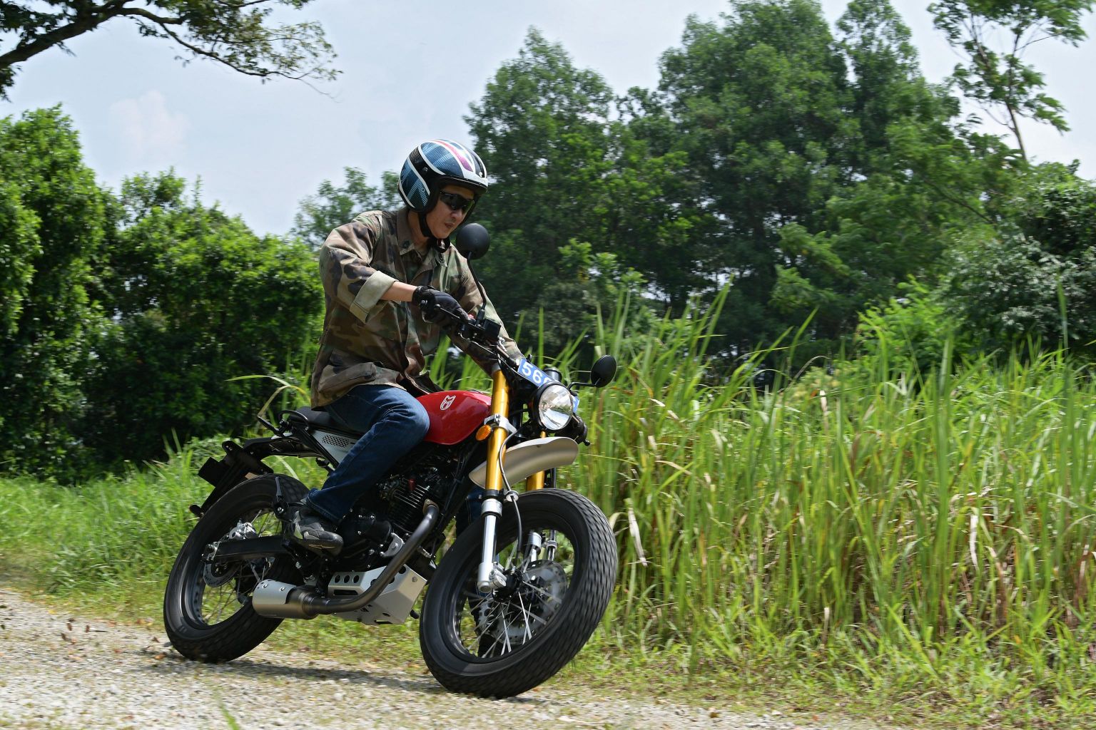 Bike review: Mutt's Razorback 125 is a retro urban scrambler on a ...