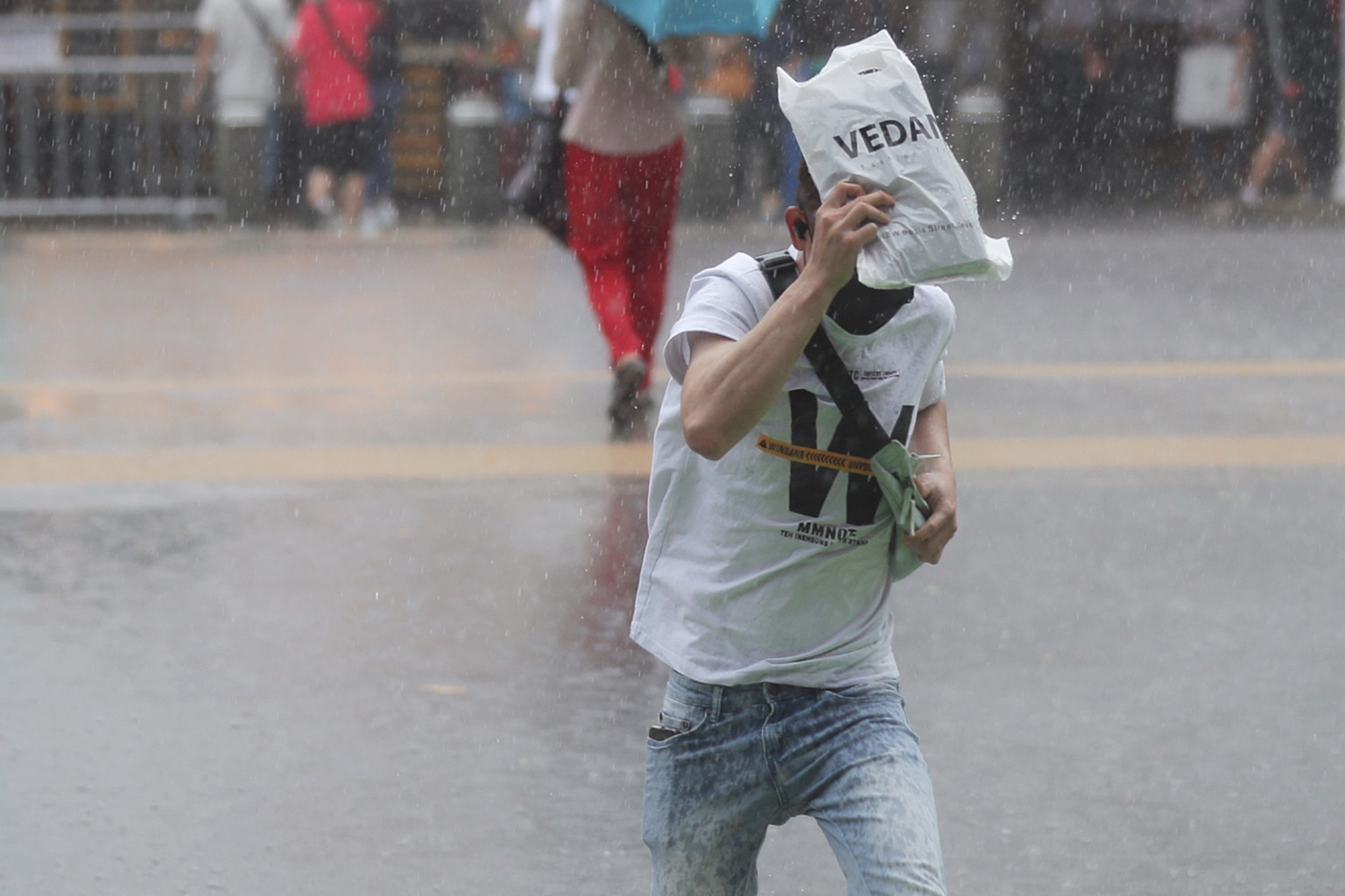 S'pore scientists working on 'crystal ball' to localise climate ...