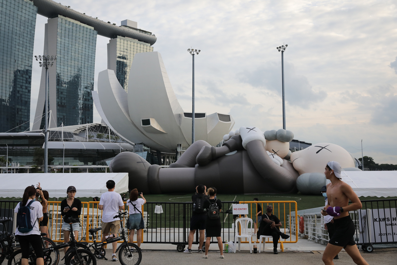Court orders halt to display of US artist Kaws' 42m-long inflatable ...