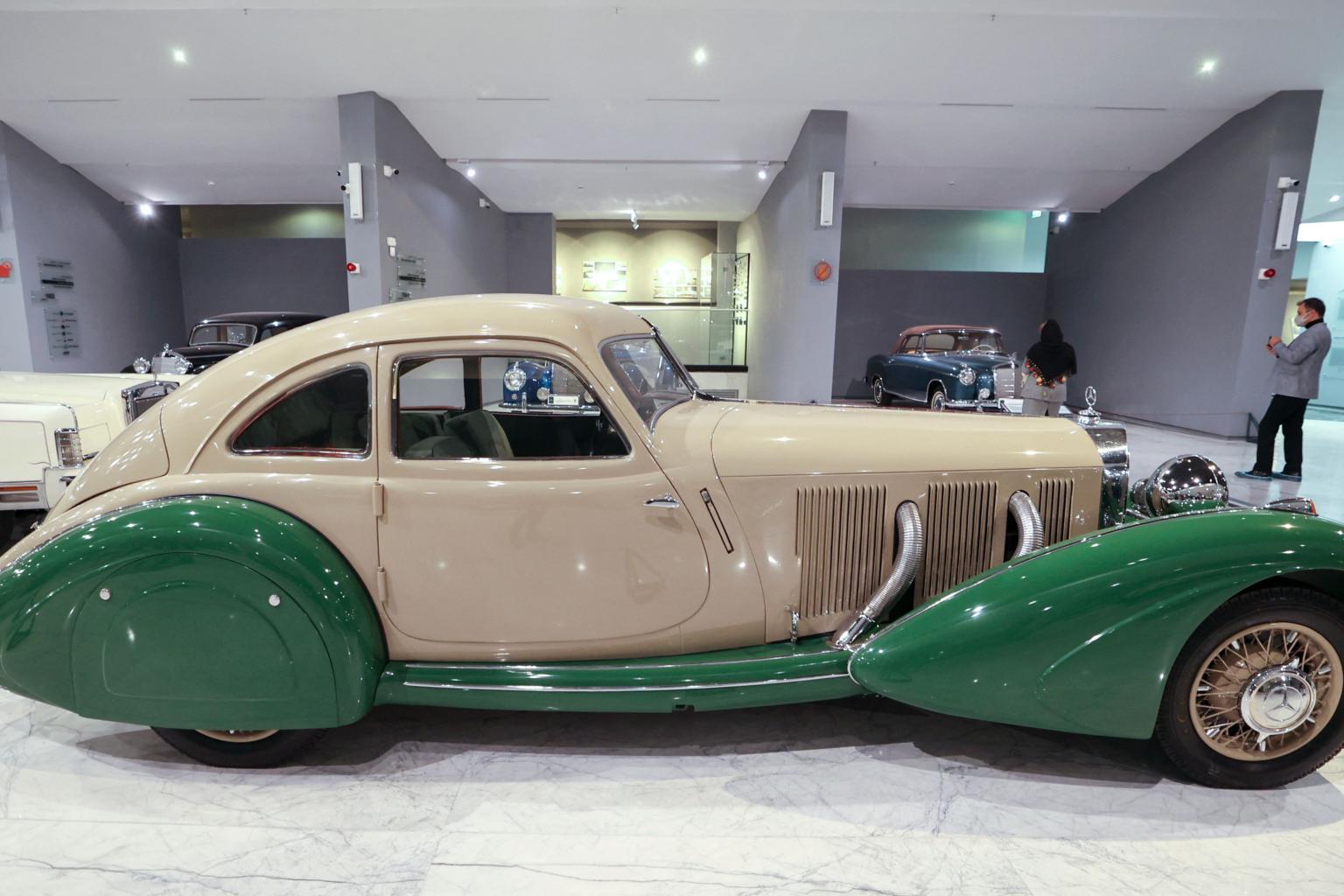 Vintage cars show racy past of Iran's toppled royalty | The Straits Times