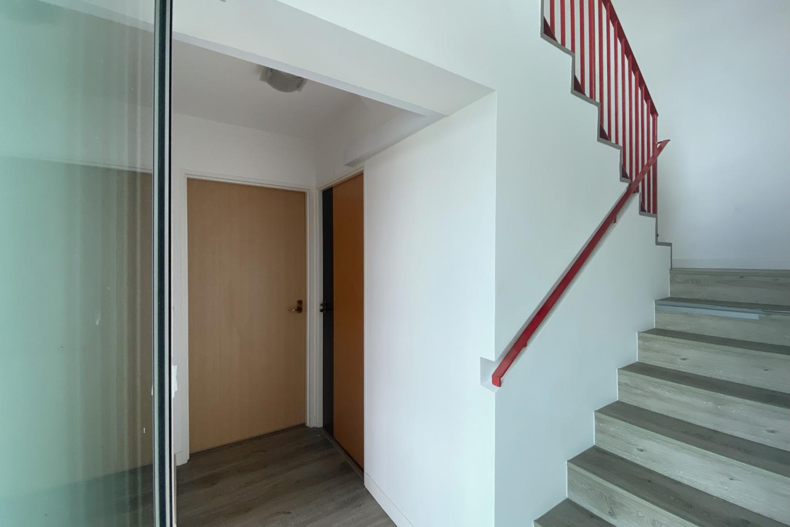 5-room HDB loft unit in Punggol sells for $970,000 | The Straits Times
