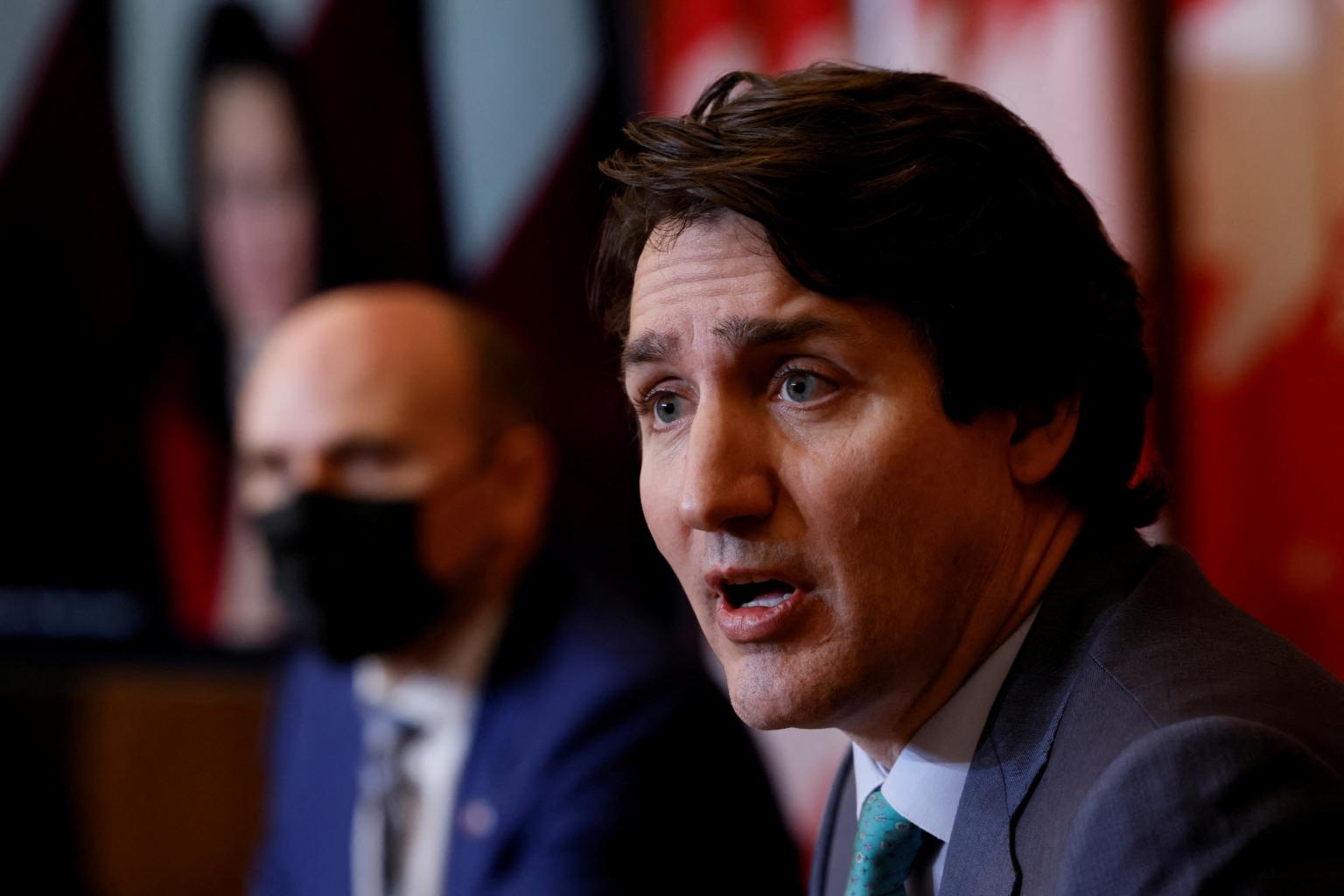 Canada pledges non-lethal support for Ukraine, extends training mission ...