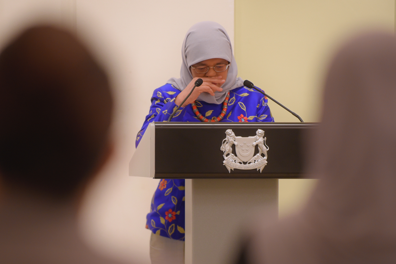 President Halimah tears up as she expresses her appreciation to MOH ...