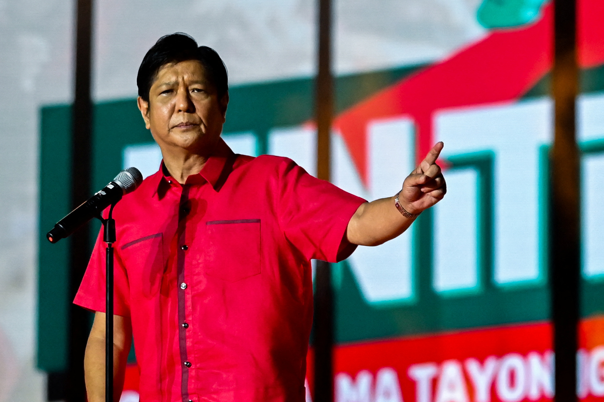 Marcos clears major hurdle in Philippine presidency bid | The Straits Times