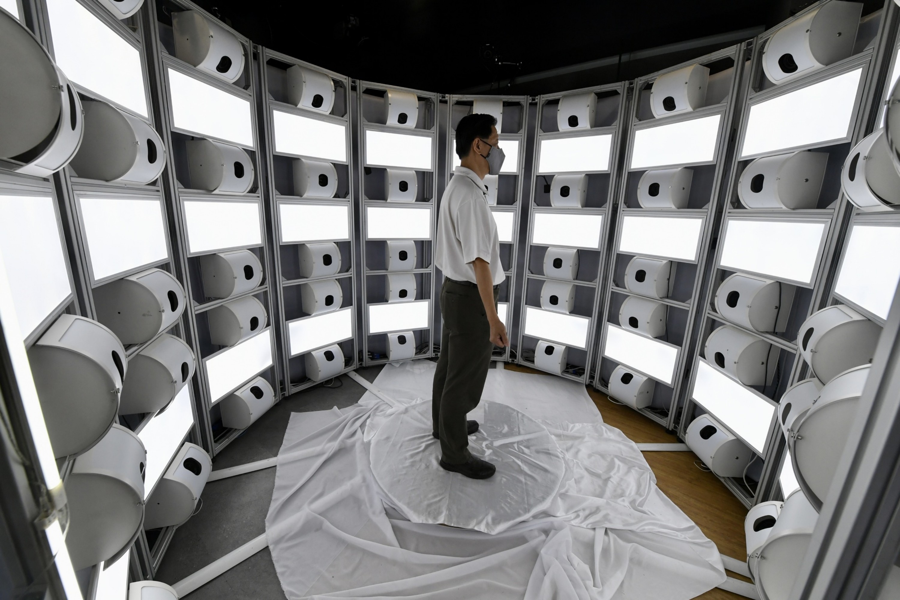 ITE unveils $2.6m media training centre where students work on ...