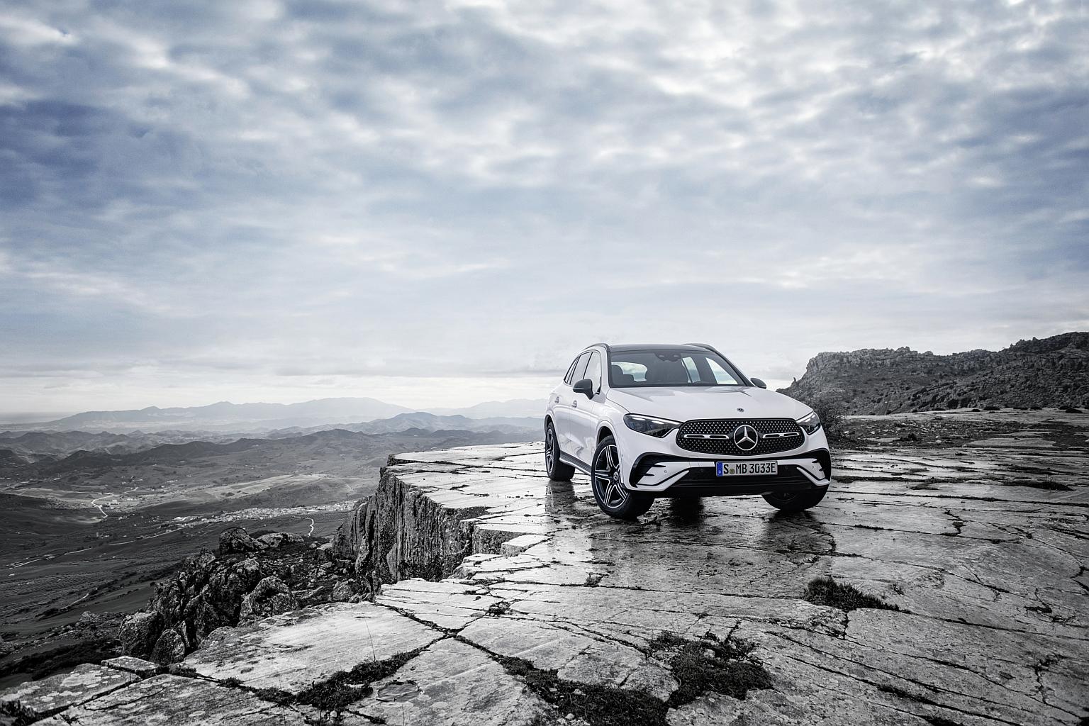 Fast Lane: New BMW X1 and electric iX1, Facelifted Merc CLS arrives ...