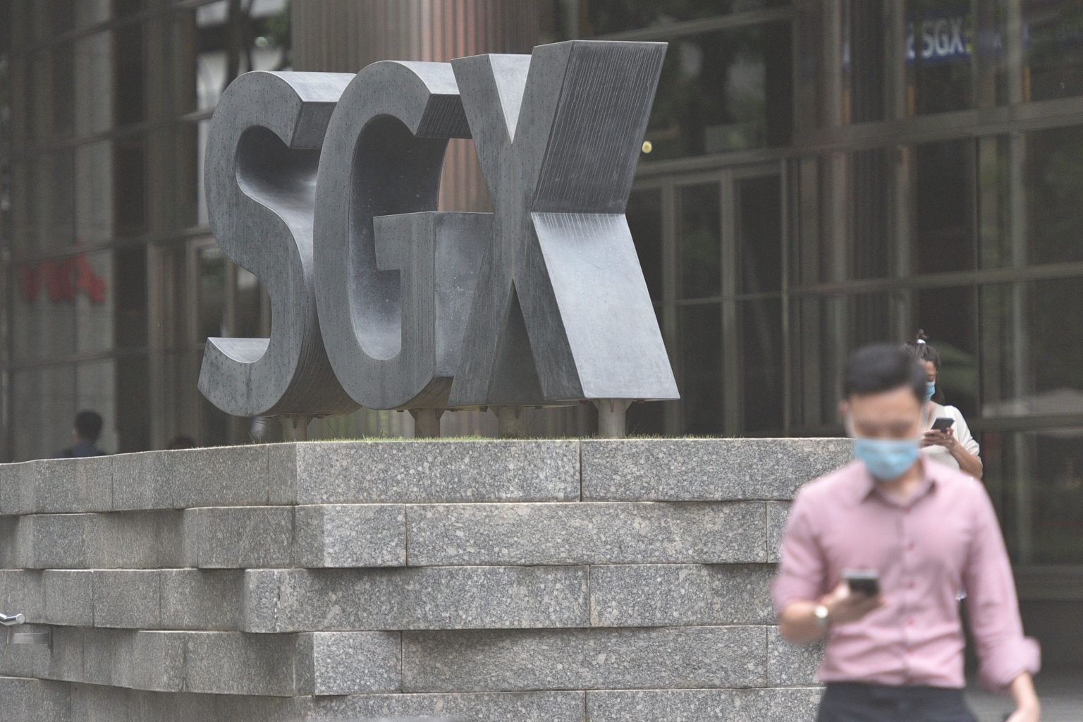 Consortium raises offer to privatise Hwa Hong to 40 cents per share ...