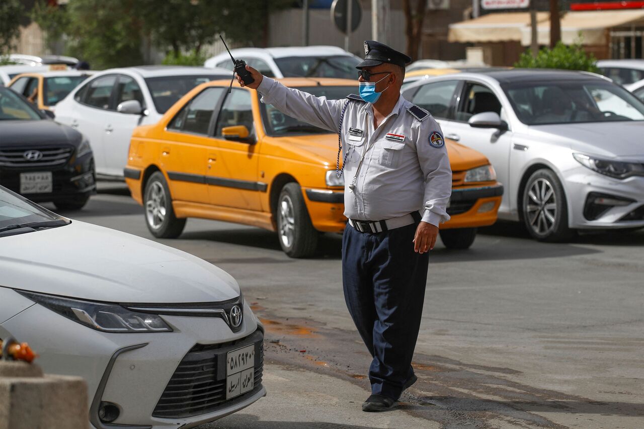 Life in the slow lane for Iraq's gridlocked traffic | The Straits Times