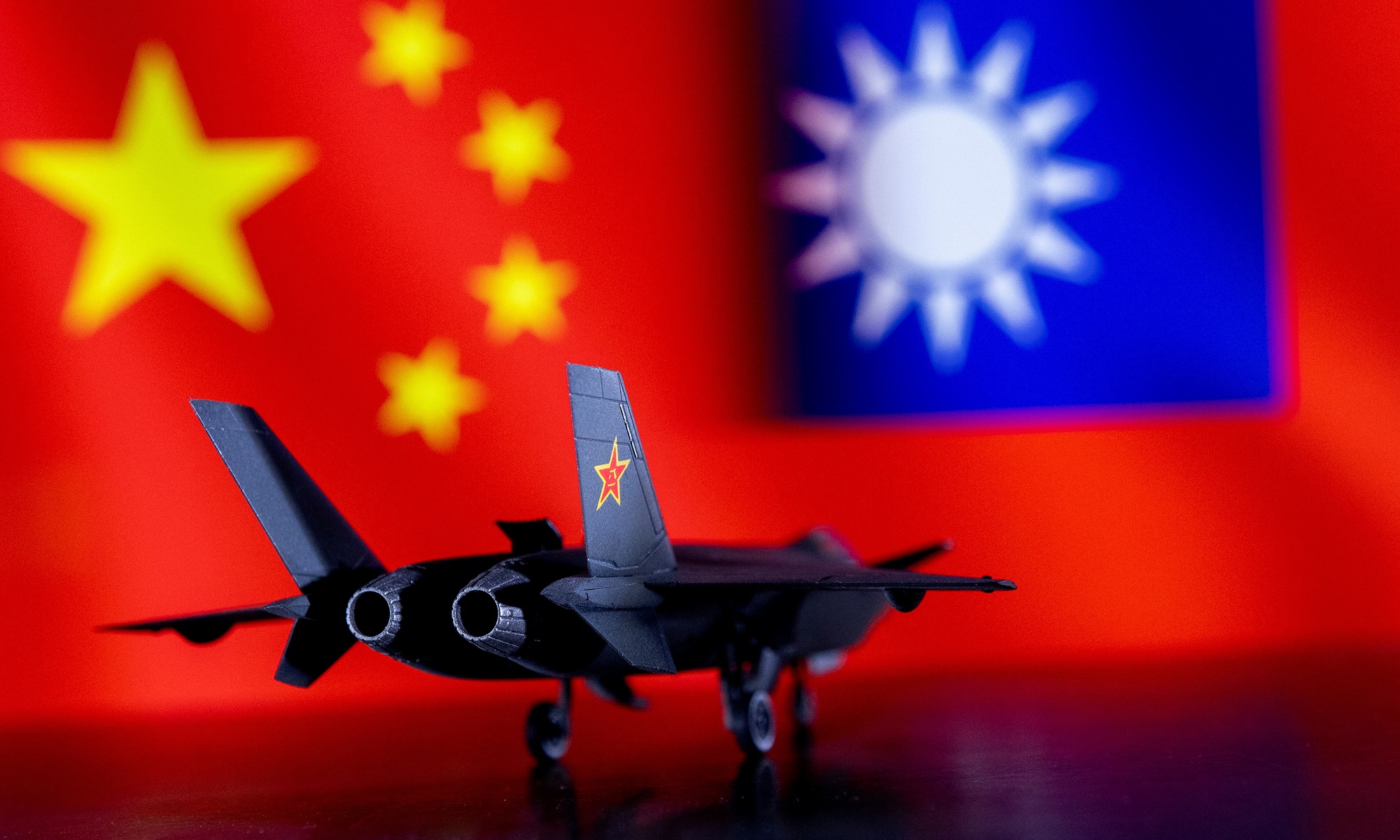 Taiwan scrambles jets to warn away Chinese planes in its air defence ...