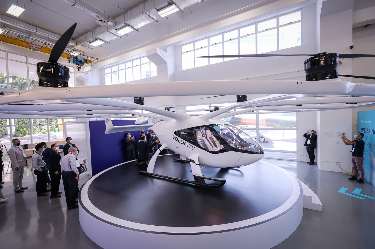 First air taxi flights in S'pore to take scenic route around Marina Bay ...