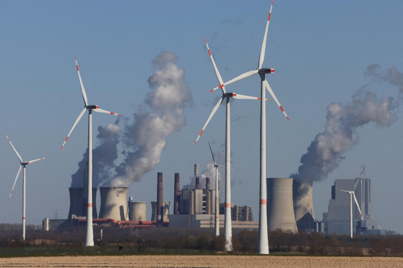 Global energy crisis could lead to faster shift away from fossil fuels ...
