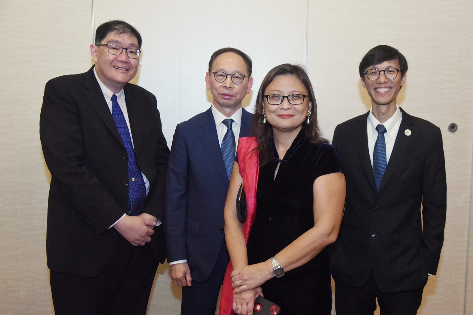 National Medical Excellence Awards go to 5 docs, 2 community care teams ...