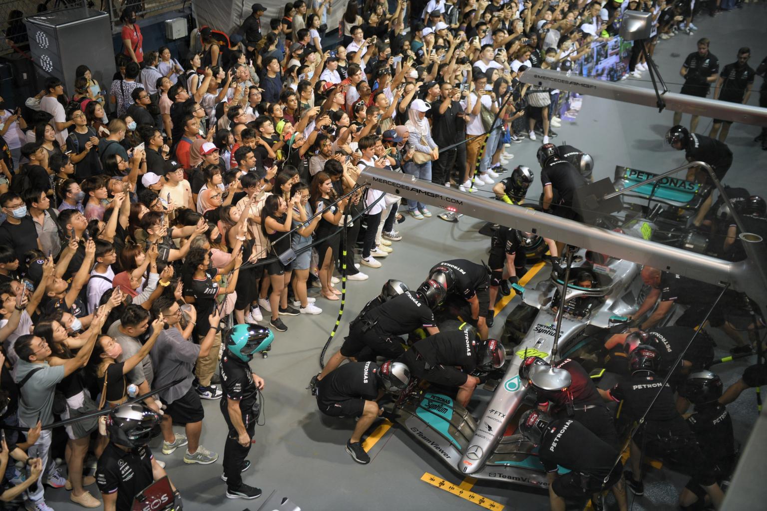 Formula 1: 2022 S'pore race signals return to normality, say happy fans ...