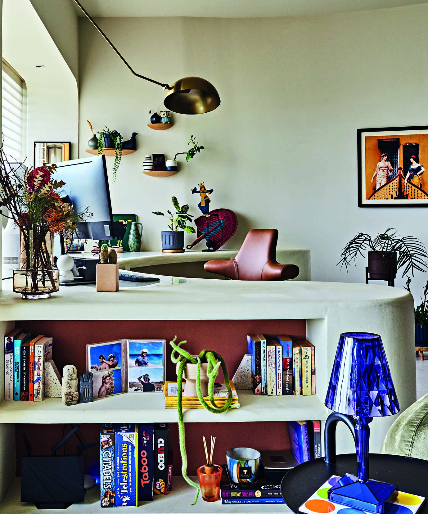 The Chic Home: Three-room condo’s elegant curves echo Bedok Reservoir ...