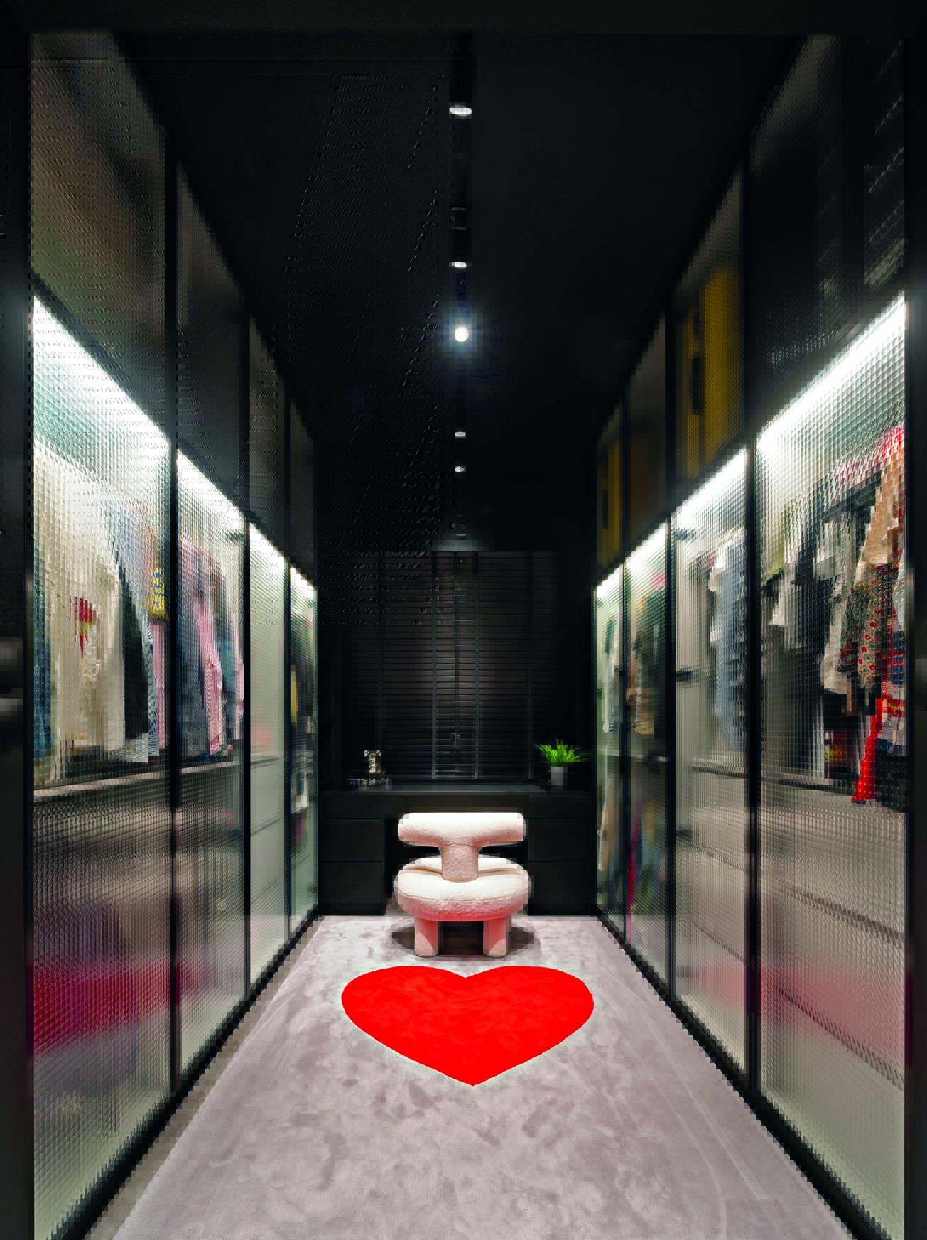 The Chic Home: Funky five-room Siglap penthouse for couple with big ...