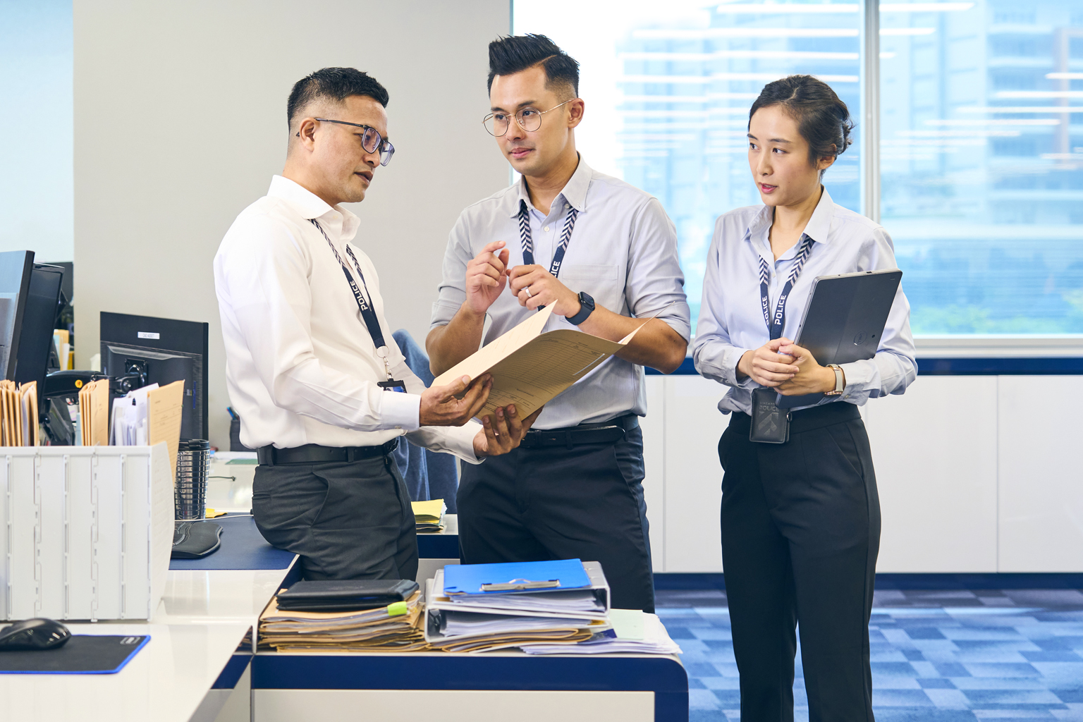 Possessing grit and heart: How this investigator is battling scammers ...