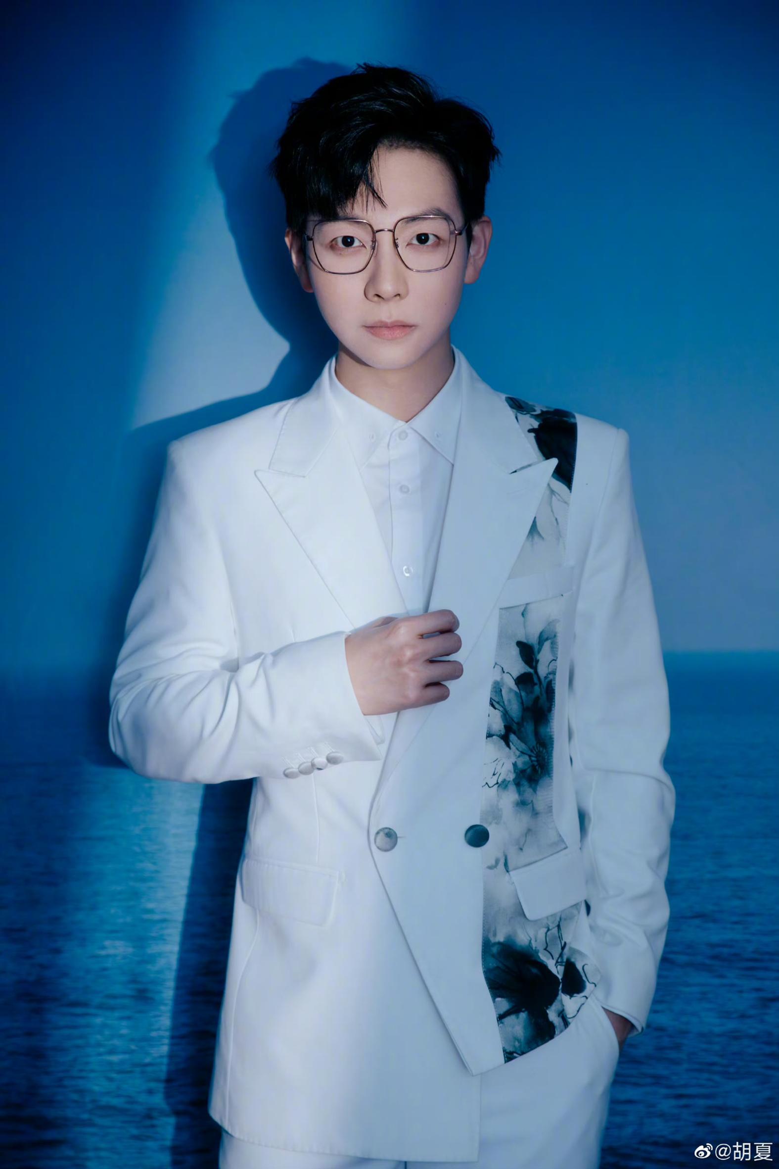 Life Listens: New music from Niall Horan, Jeremy Monteiro, Queens Of ...