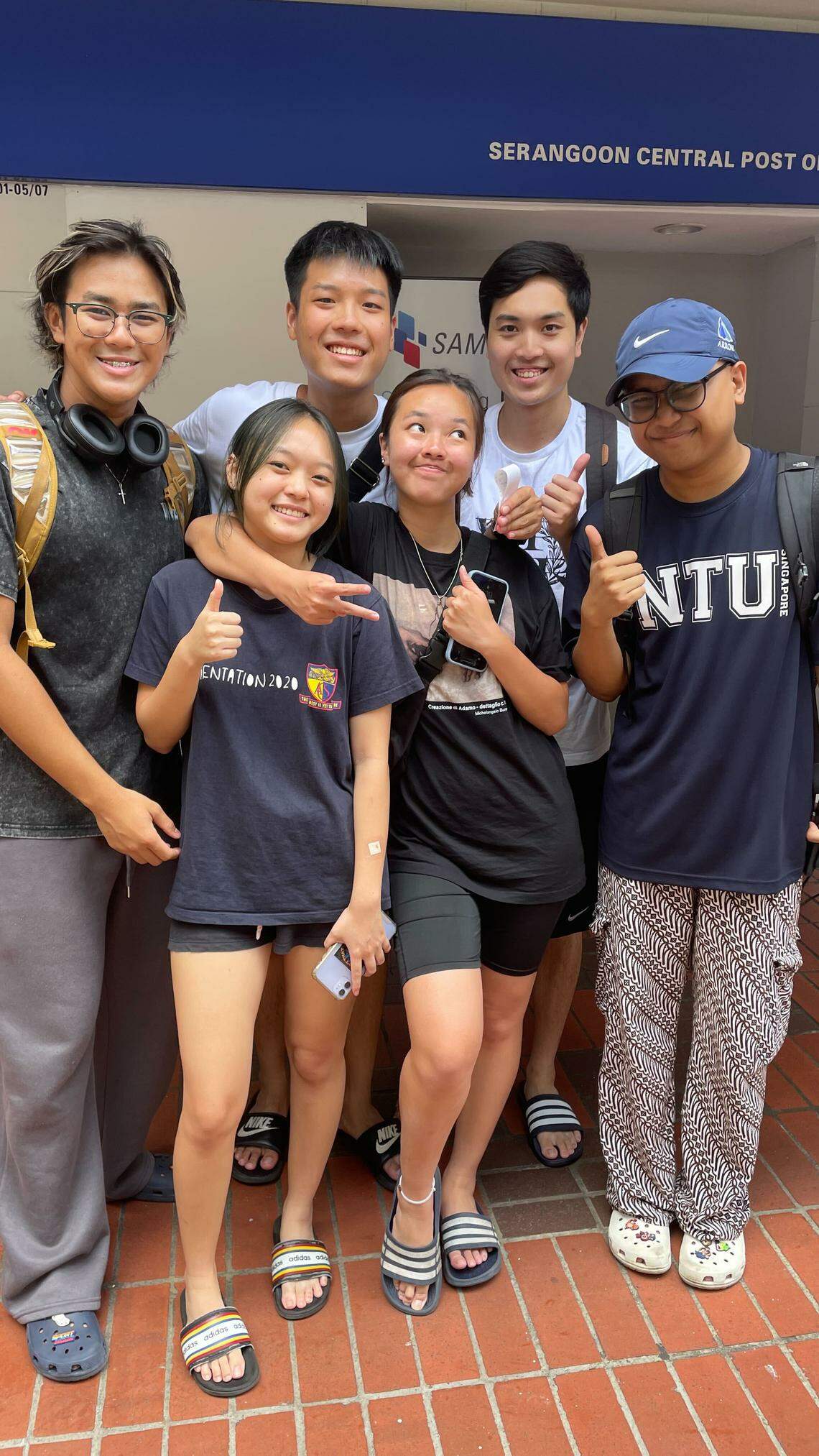 Taylor Swift sells out all 6 shows as fans dash to join queues ...