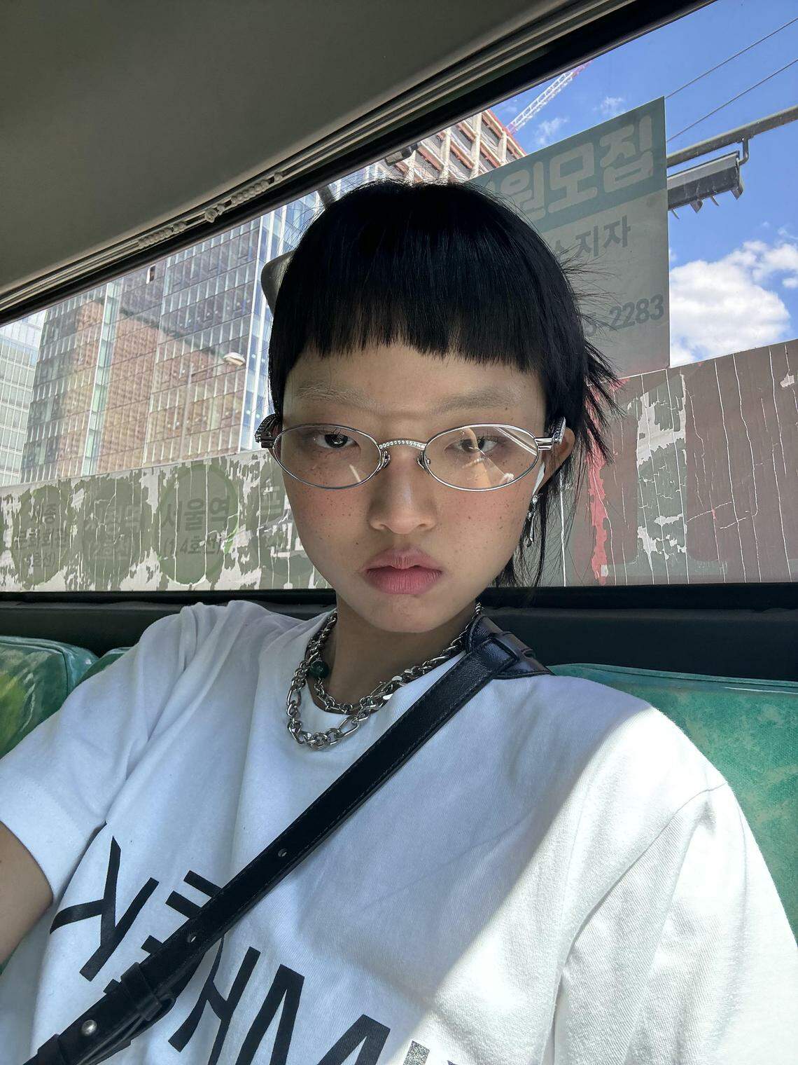 Comeback kids: 5 fashion trends from the 2000s now seen on Gen Zers ...