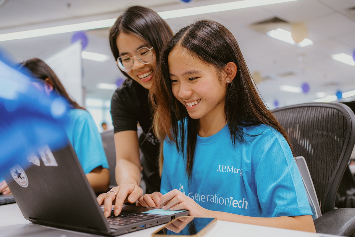 Teens code solutions to real-world issues at tech bootcamp | The ...