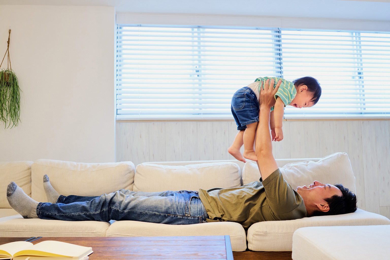 Floppy limbs, weak coughs: Key warning signs of spinal muscular atrophy ...