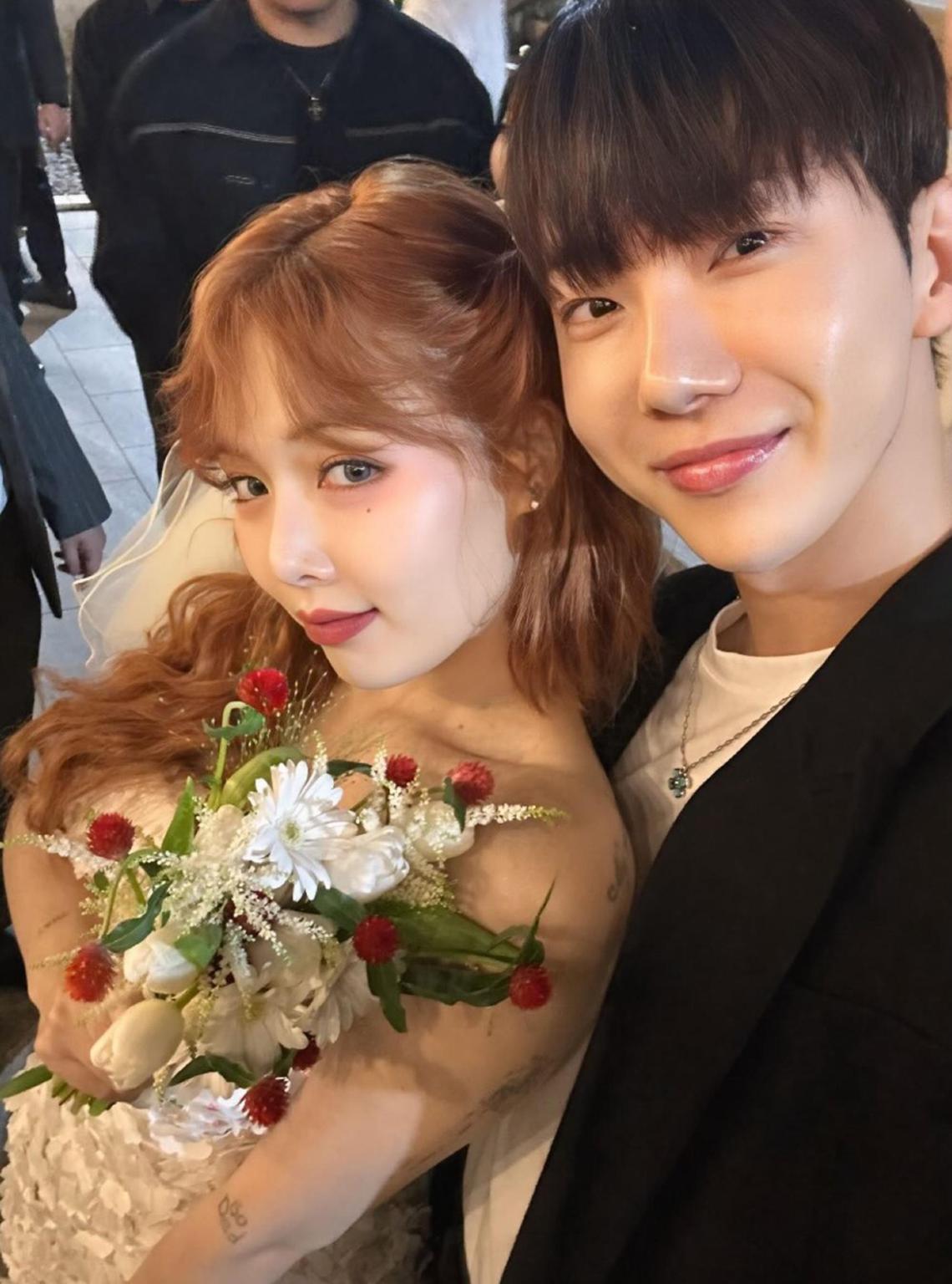 K-pop idols Hyuna and Yong Jun-hyung wed in private ceremony | The Straits Times