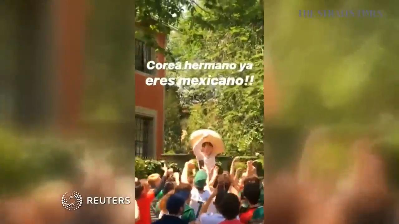 World Cup: Viva Korea! Mexico football fans chant outside South Korea ...