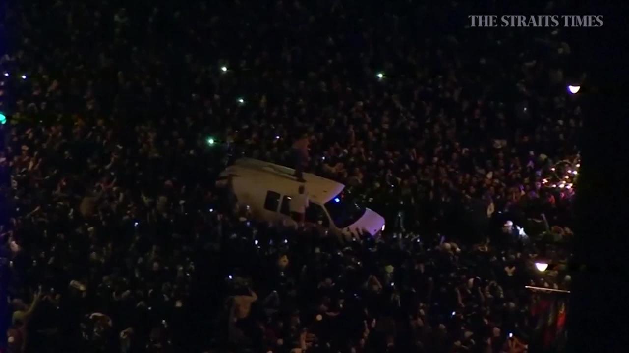 American Football: Riots erupt in Philadelphia after the Eagles' first ...