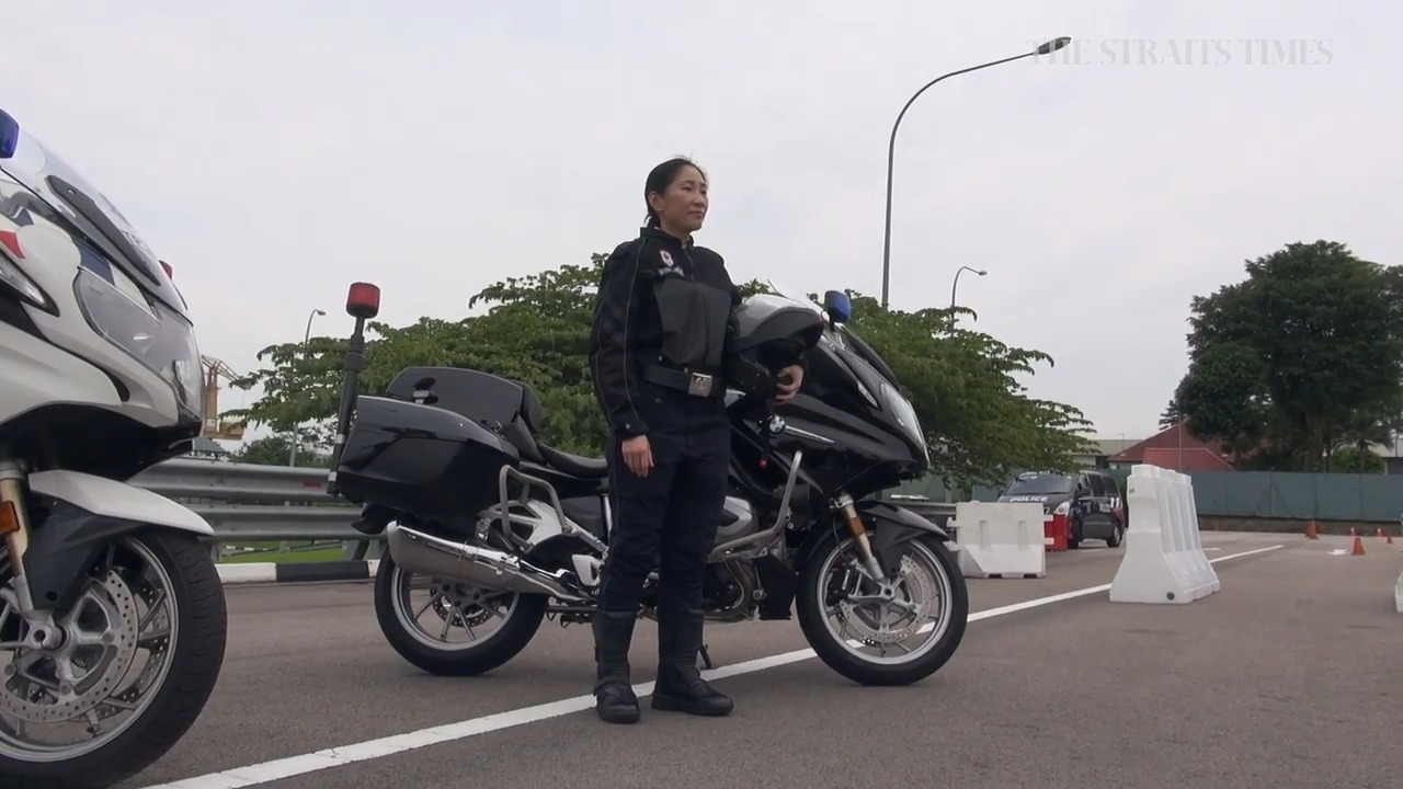 Chasing Speed Demons All In A Day S Work For Female Officer In Traffic