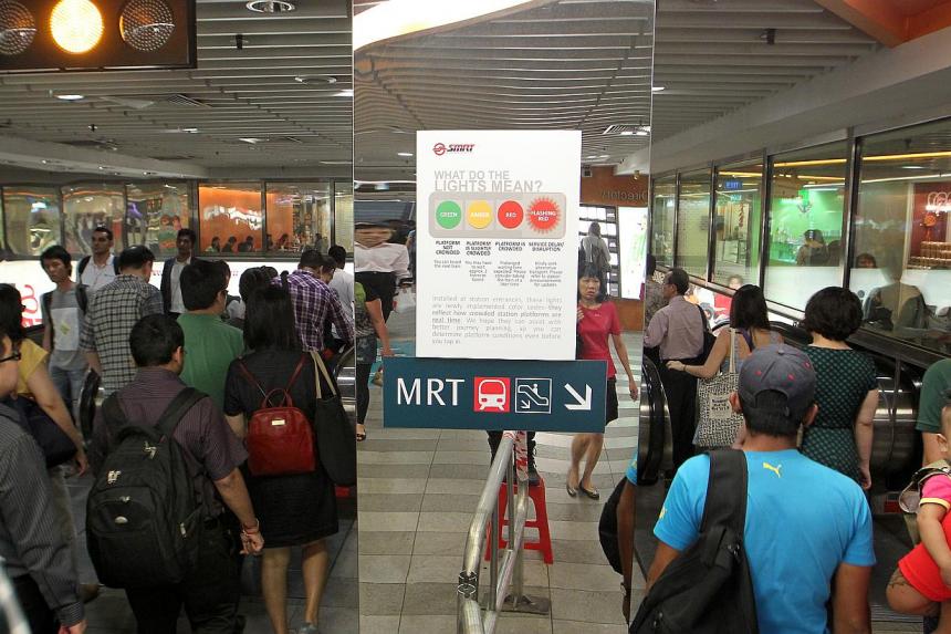 'Traffic lights' at 10 more MRT stations | The Straits Times