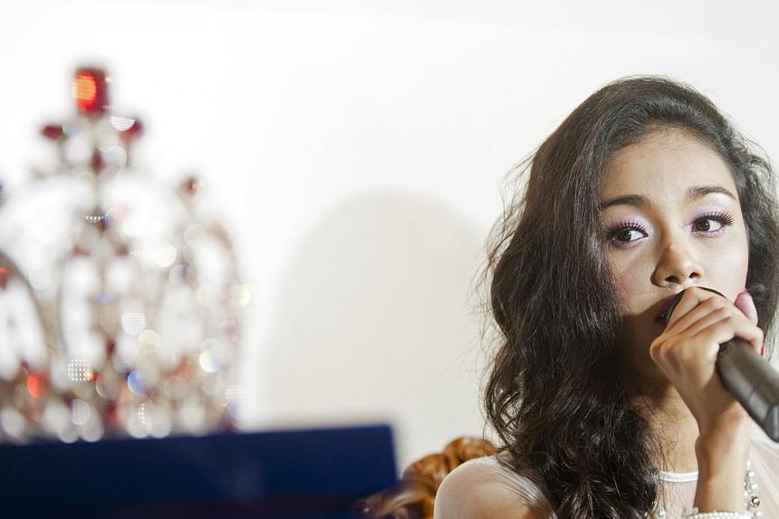 Dethroned Myanmar beauty queen and pageant officials tussle over ...
