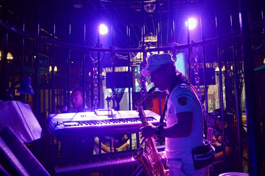 It's hunger games at prison themed restaurant in China | The Straits Times