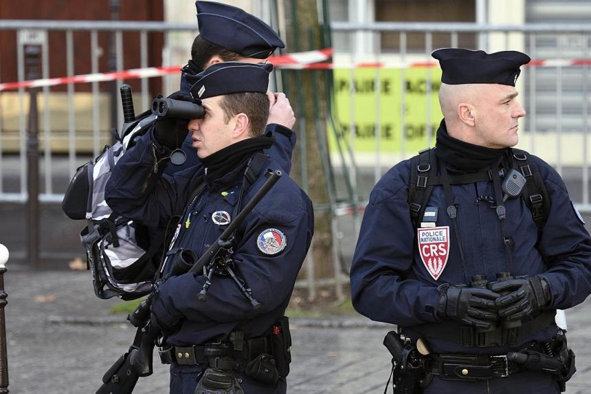 France deploys nearly 5,000 police to protect Jewish schools: Minister ...