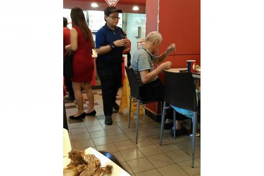 Kind KFC employee helps part-blind customer, buys him meal | The ...