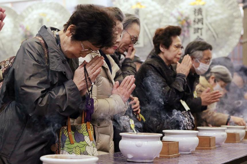 Japan marks 70th anniversary of Tokyo fire bombing | The Straits Times