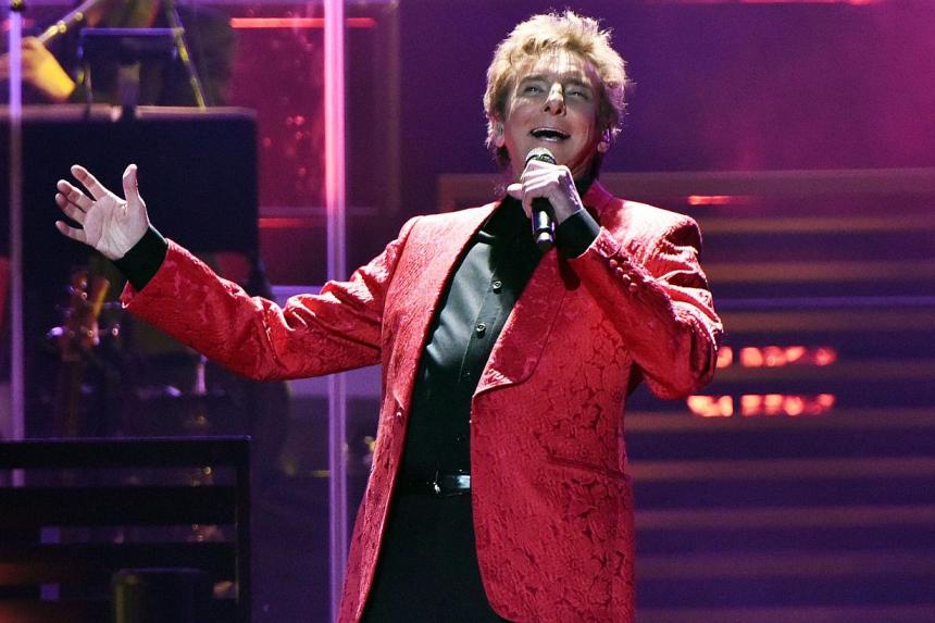 Barry Manilow 'wed' manager Garry Kief last year: reports | The Straits ...