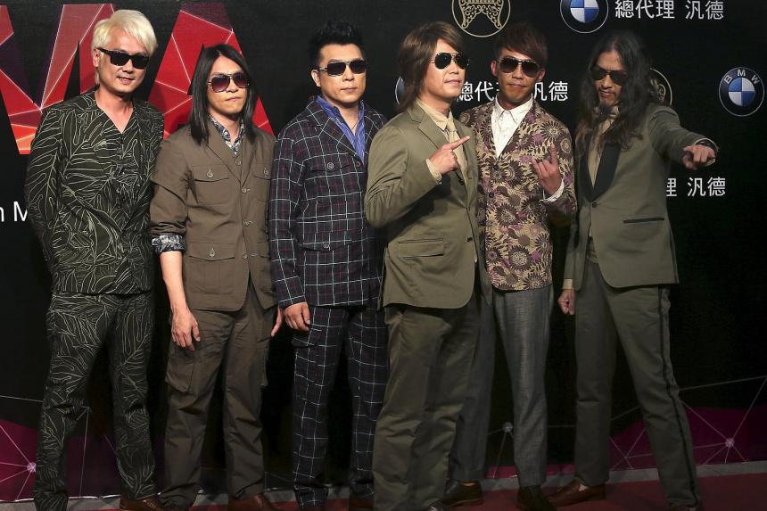 Eason Chan beats Jacky Cheung to clinch best male singer prize at ...