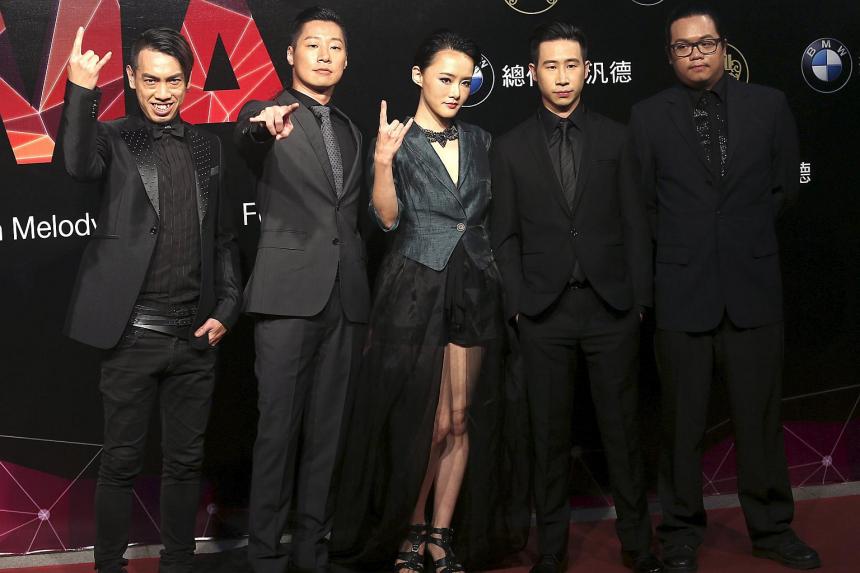 Eason Chan beats Jacky Cheung to clinch best male singer prize at ...