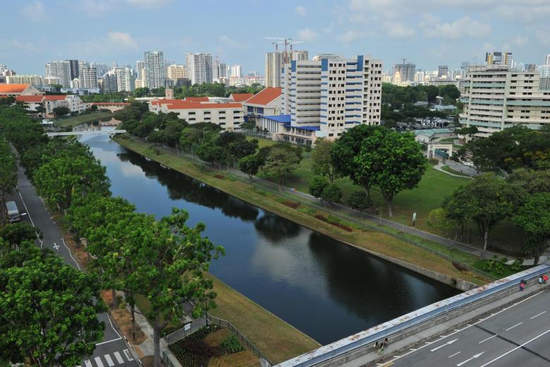 Kallang River waterfront rejuvenated with lookout decks, open plaza ...