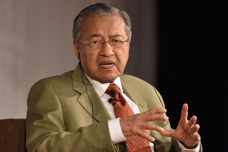 Malaysia's Mahathir says will continue writing on 1MDB despite pressure ...