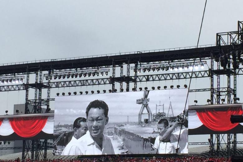 Solemn tribute paid to Singapore's founding father Lee Kuan Yew at NDP ...